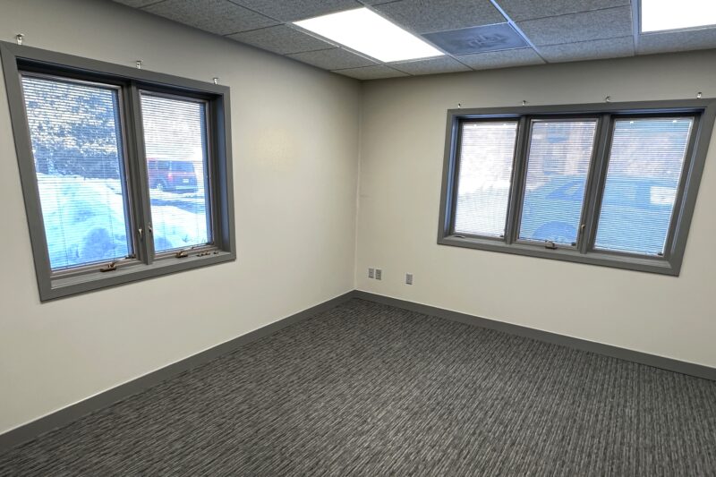 Decoy Office Building - For Lease - Bender Commercial